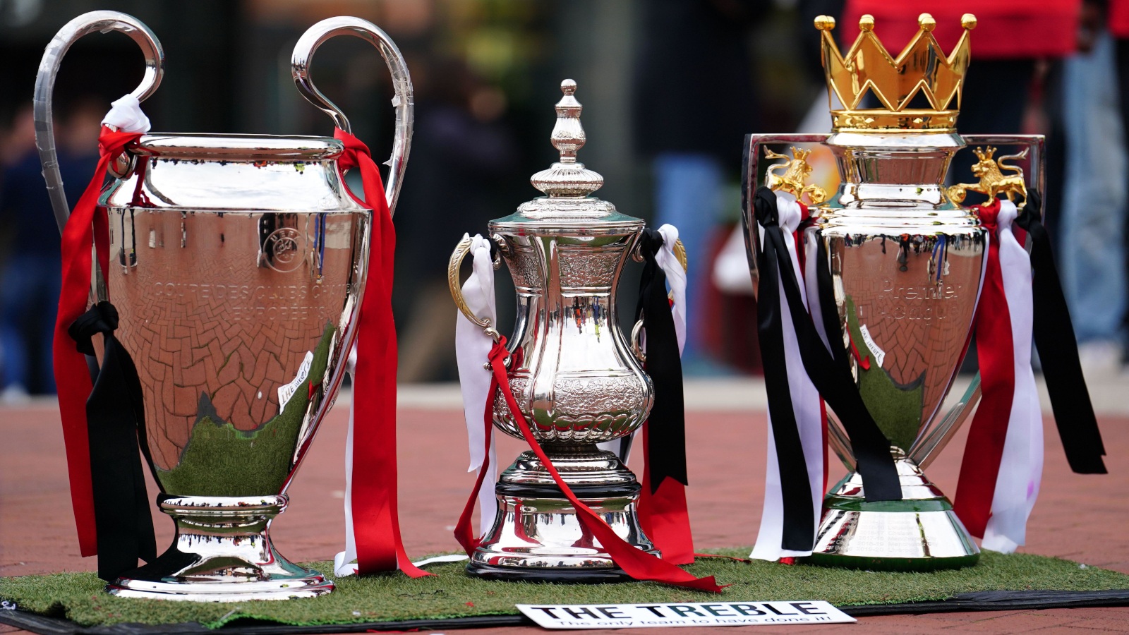 Man Utd Double Odds 2025/26: Will United Challenge For Trophies?
