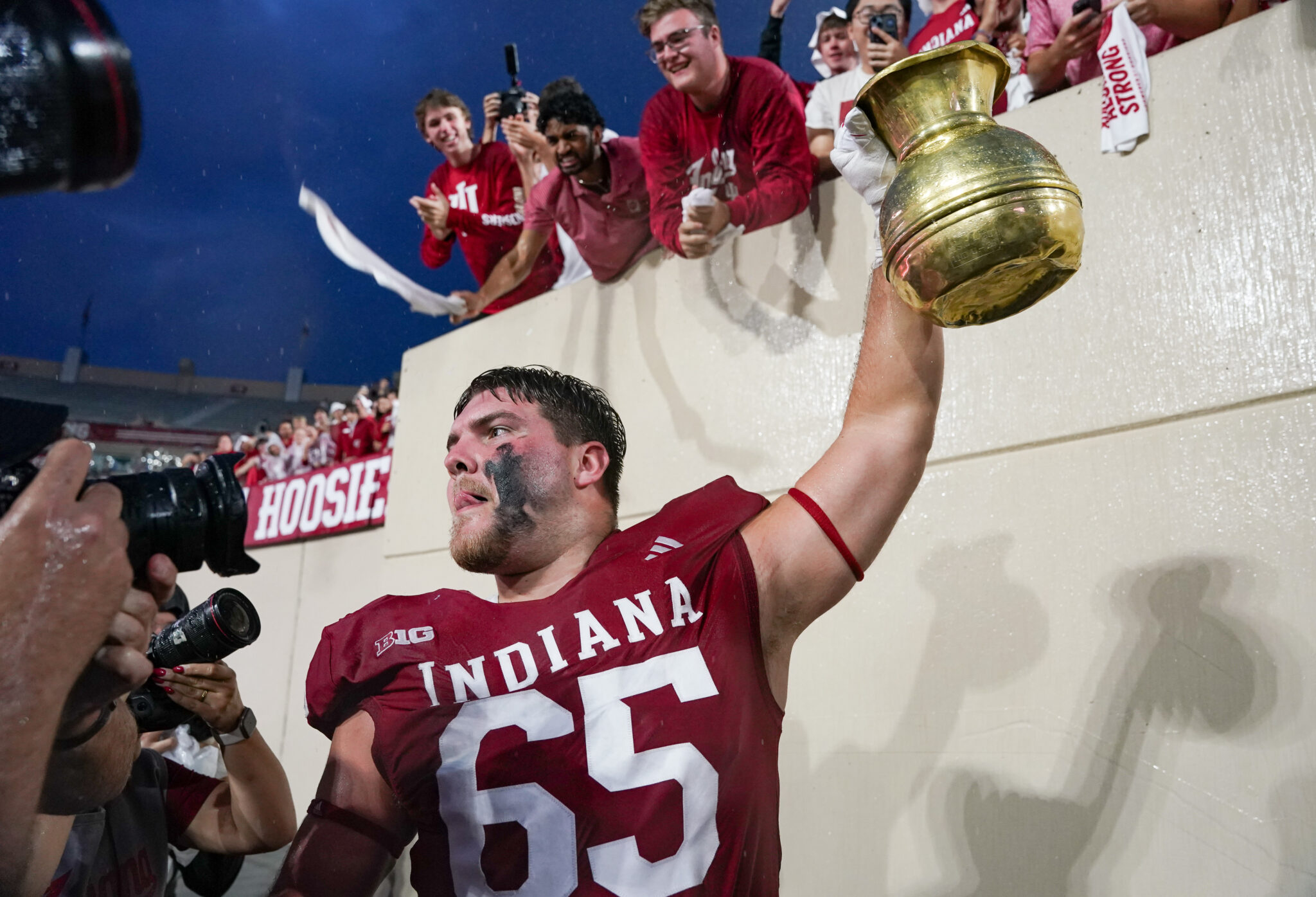 Week 9 College Football Best Bets: Nation's Best Fight For 'Poll' Position