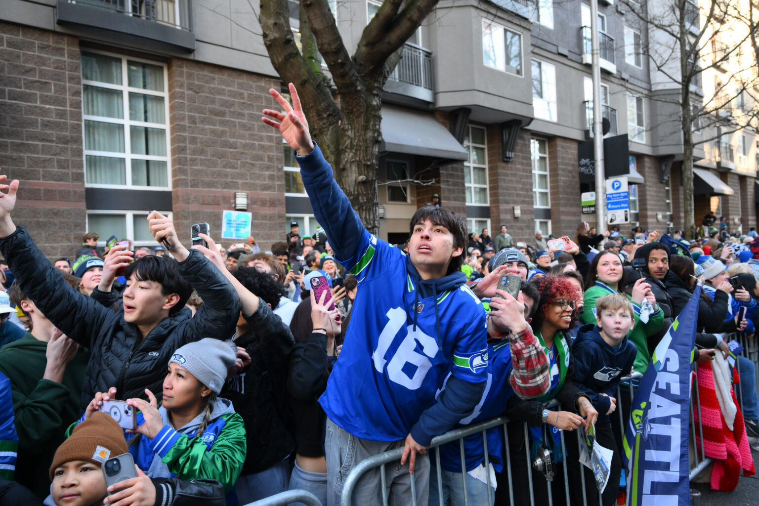 What NFL Fans Are The Most Chronically Online? Time For Some To Touch ...
